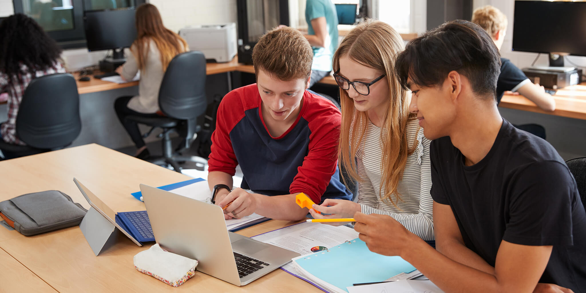 Language course PLUS art & design | ESL