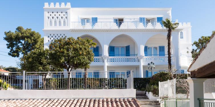 Summer Camps for Kids & Teens: Campus Antibes | ESL