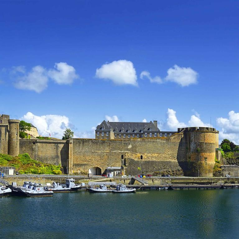 French school in Brest, France: CIEL Bretagne - ESL Language Travel | ESL